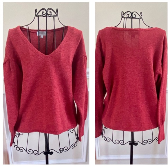 Candace Cameron Bure | Sweaters | Candace Cameron Bure Vneck Balloon ...